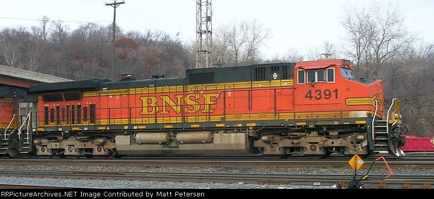 BNSF 4391